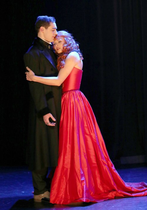 « Le Portrait de Dorian Gray » se magnifie en Comédie des Champs ...